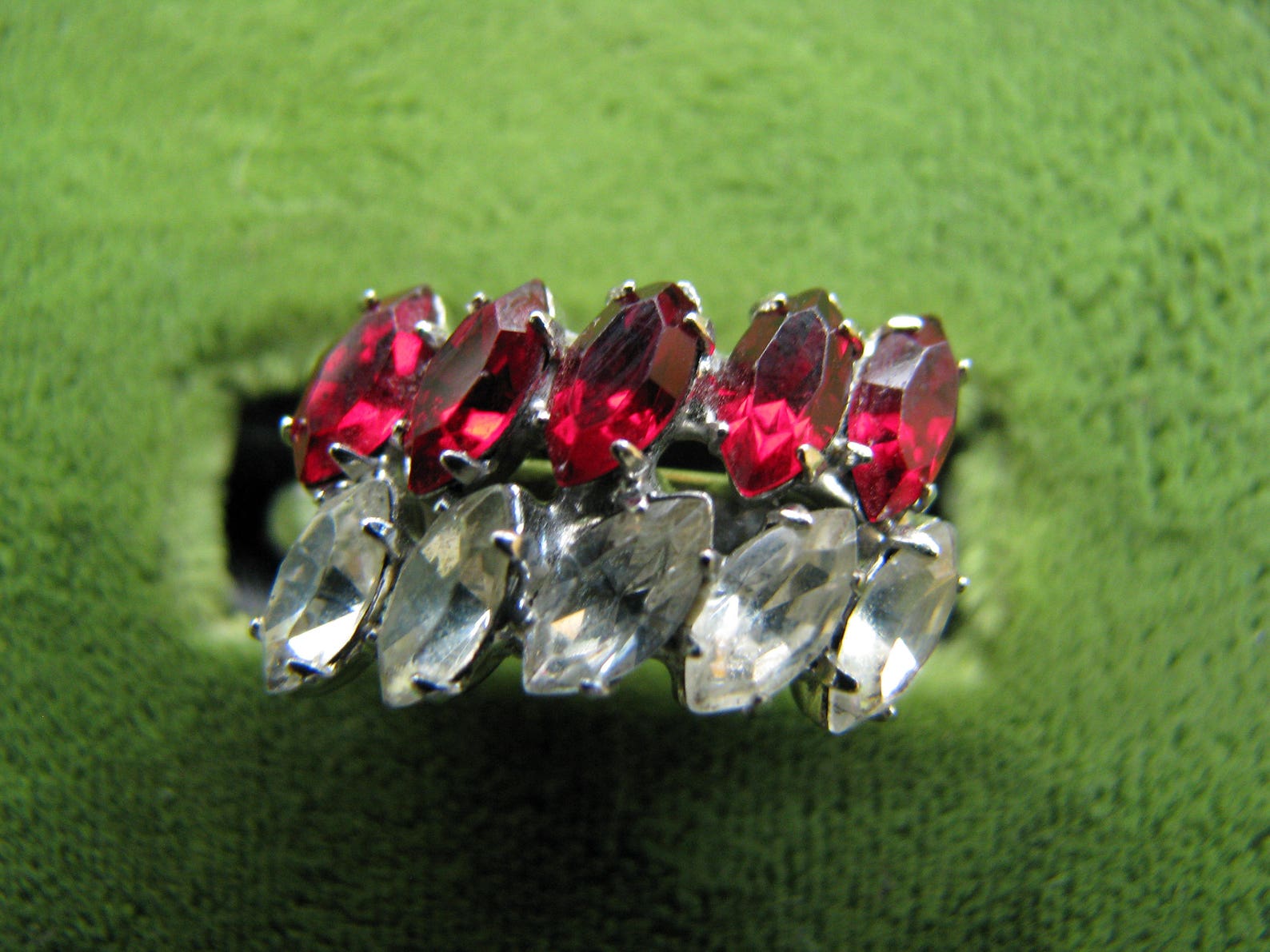 Vintage Red Rhinestone Ring Vintage Costume Ring Ruby Glass - Etsy