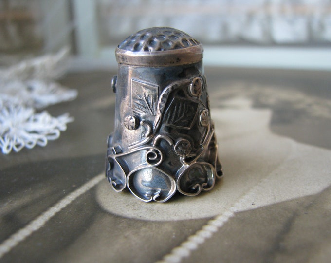 Vintage Sterling Silver Thimble, Large Mexican Silver Thimble, Etched ...