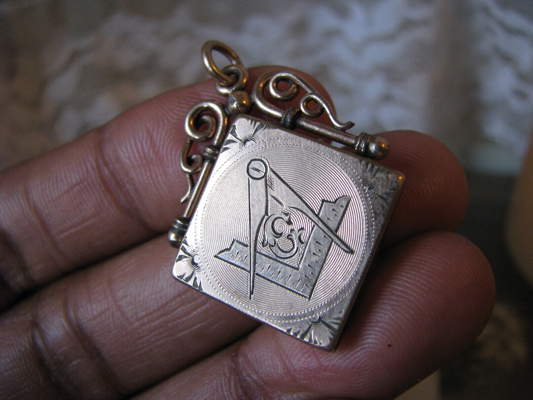 Antique Edwardian Locket, Antique Masonic Locket, Odd Fellows Locket ...