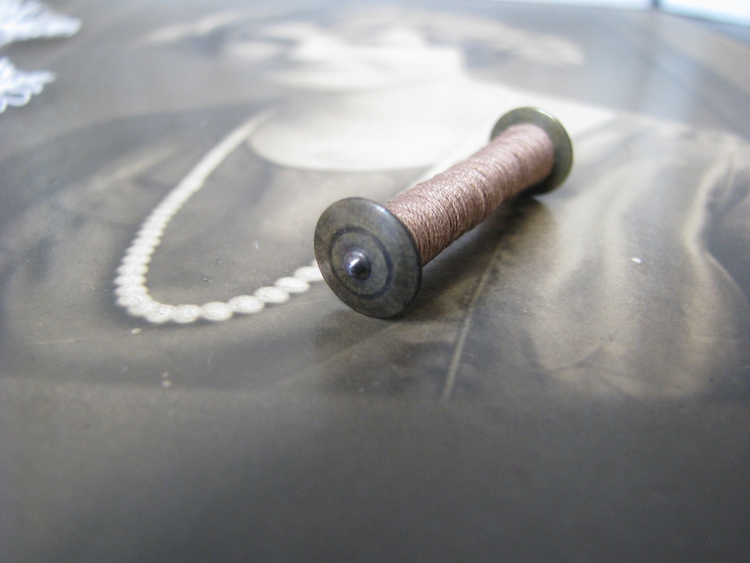 Antique Thread Winder, Antique Spool Bobbin, Victorian Bobbin Winder ...