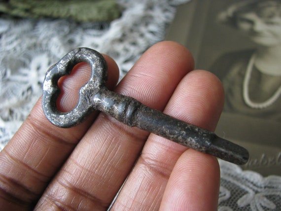 Antique Sewing Machine Key Singer Sewing Machine Key Antique | Etsy