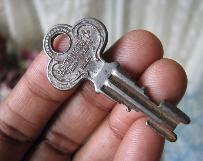 Antique Flat Key, Eagle Lock Co., Flat Brass Key, Antique Pin Tumbler ...