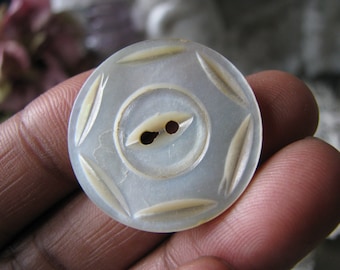 Antique Carved Shell Button, Antique Mother of Pearl Button, Mother of ...