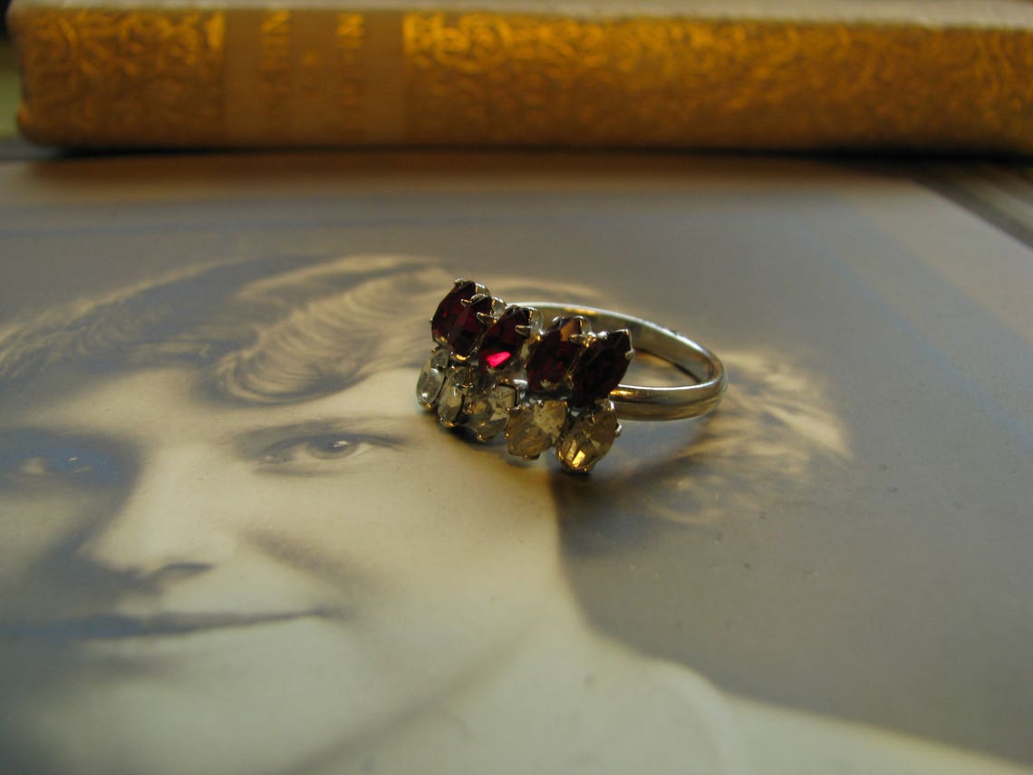 Vintage Red Rhinestone Ring Vintage Costume Ring Ruby Glass - Etsy