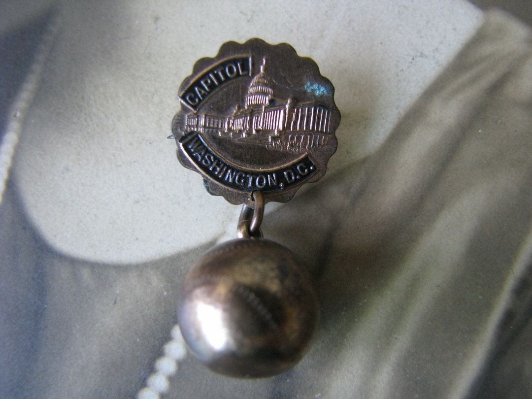 Washington DC Pin, Épinglette remplie d’or, Baseball Charm in ...