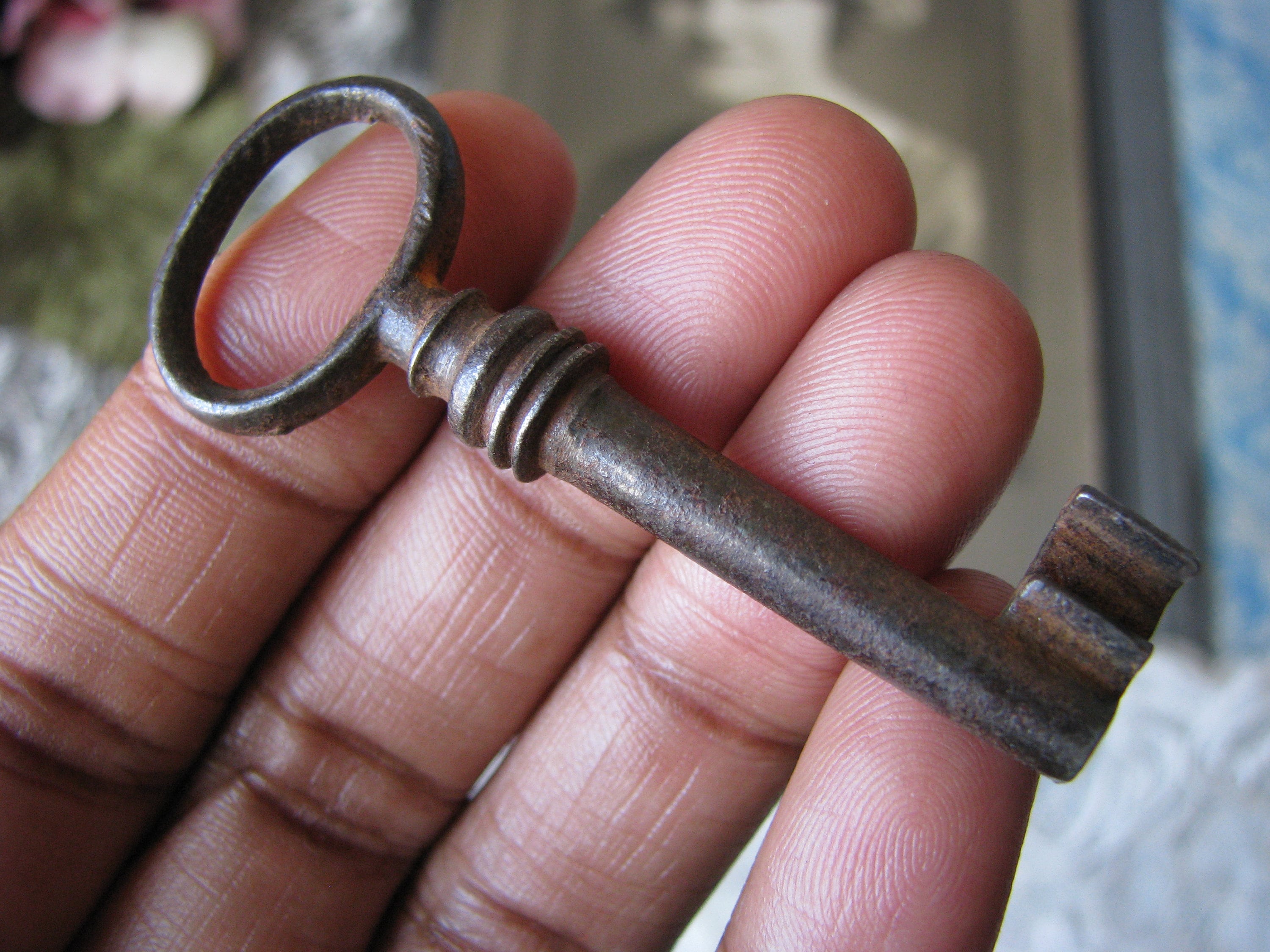 Home Improvement Wedding Token Antique French Key Love Token Antique ...