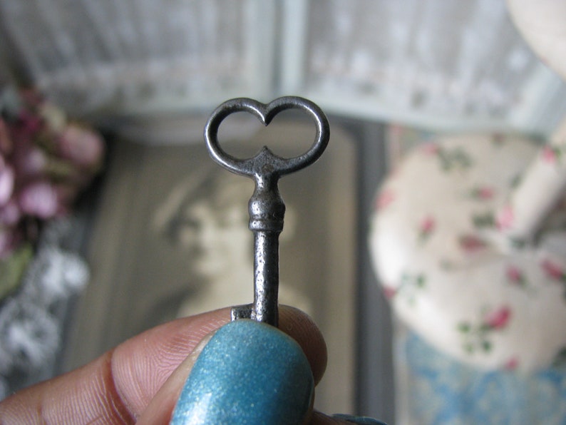 Miniature Key, Tiny Antique Key, Antique Heart Shaped Key, Antique ...
