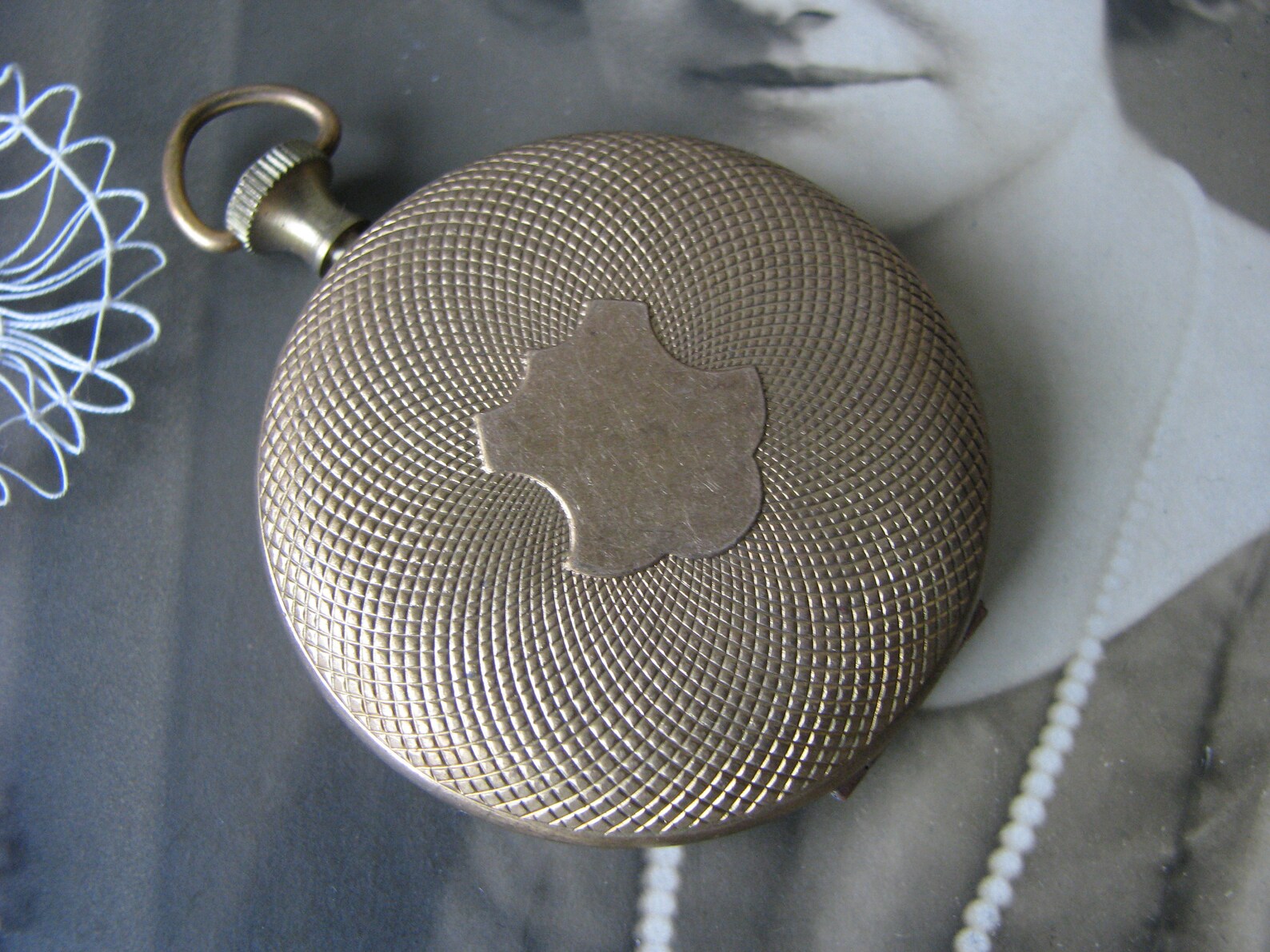 Vintage Pocket Watch Locket Large Round Locket Victorian - Etsy