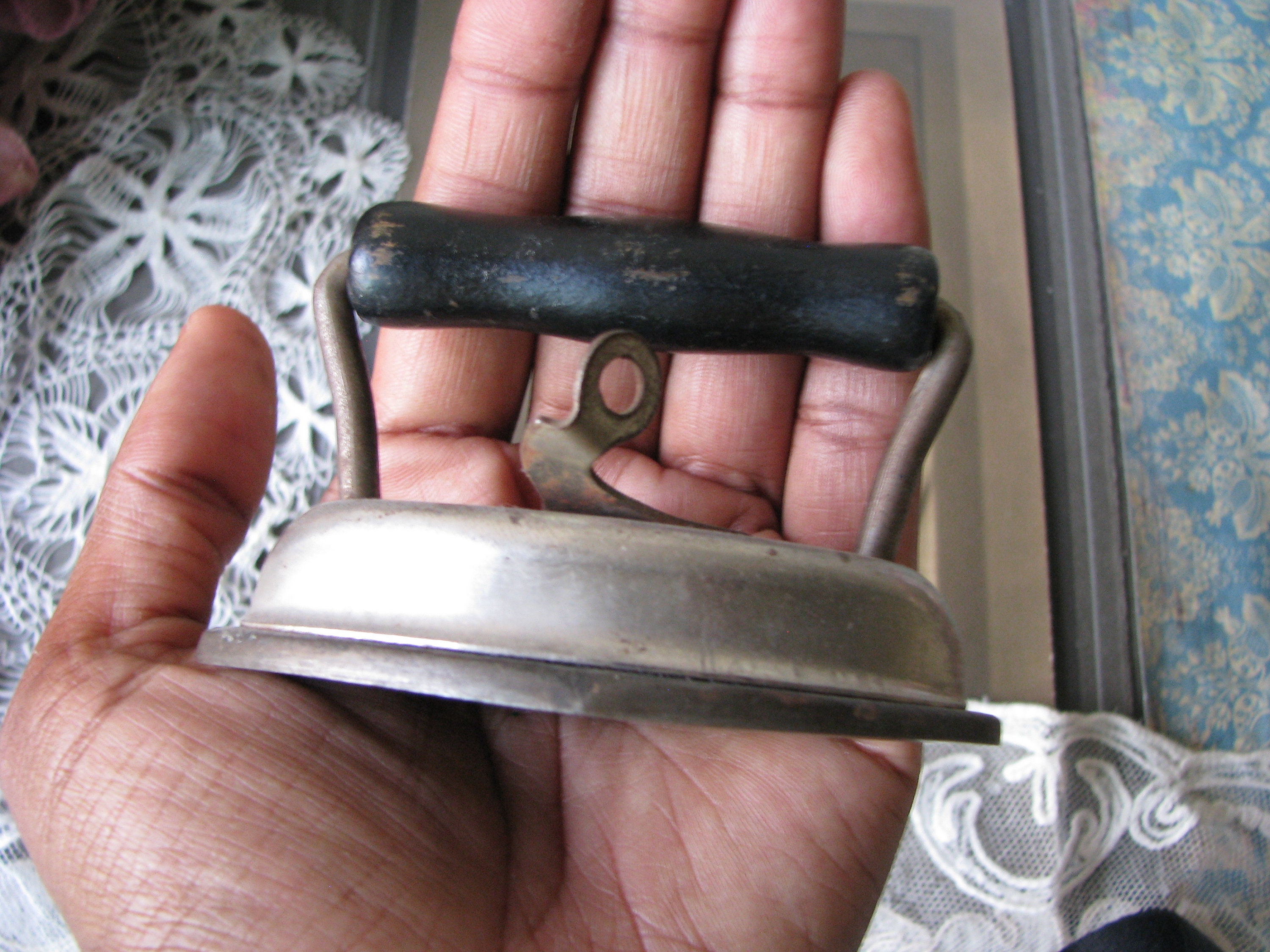 Vintage Miniature Sad Iron, Miniature Vintage Sad Iron, Primitive Sad ...