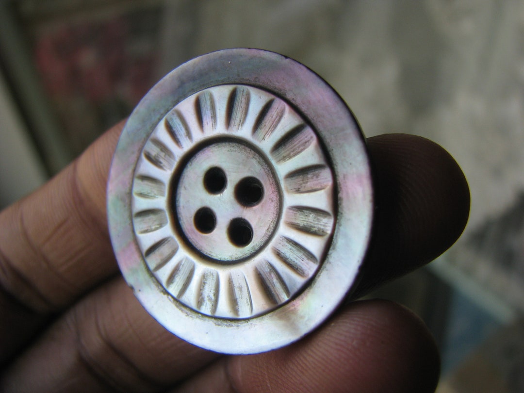Antique Carved Shell Button, Antique Mother of Pearl Button, Mother of ...