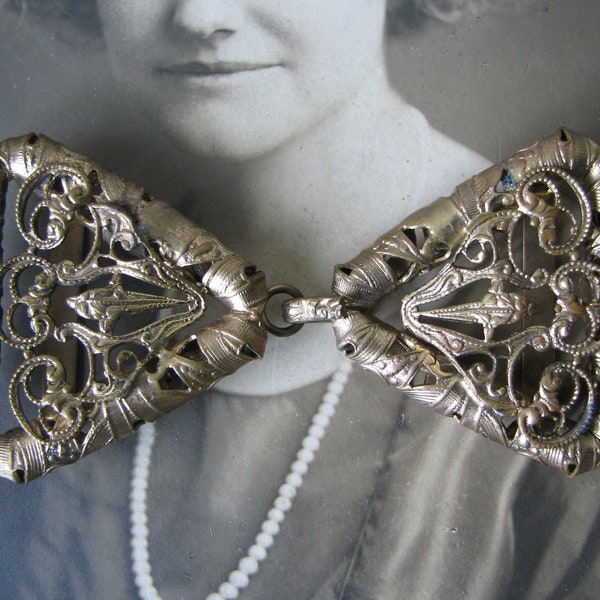 Victorian Buckle - Etsy