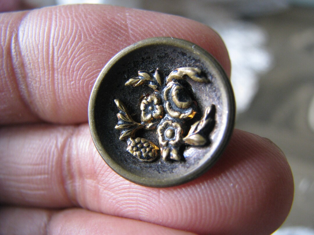 Antique Picture Button, French Antique Button, Antique French Button ...