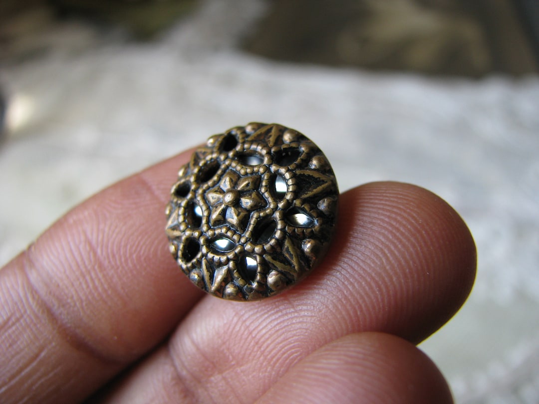 Antique Twinkle Button, Antique Picture Button, Antique Mirrored Button ...