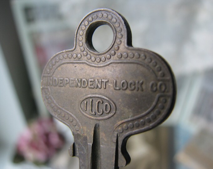 Independent Lock Key, ILCO, Old Made in the USA Key, Charm Key - Etsy