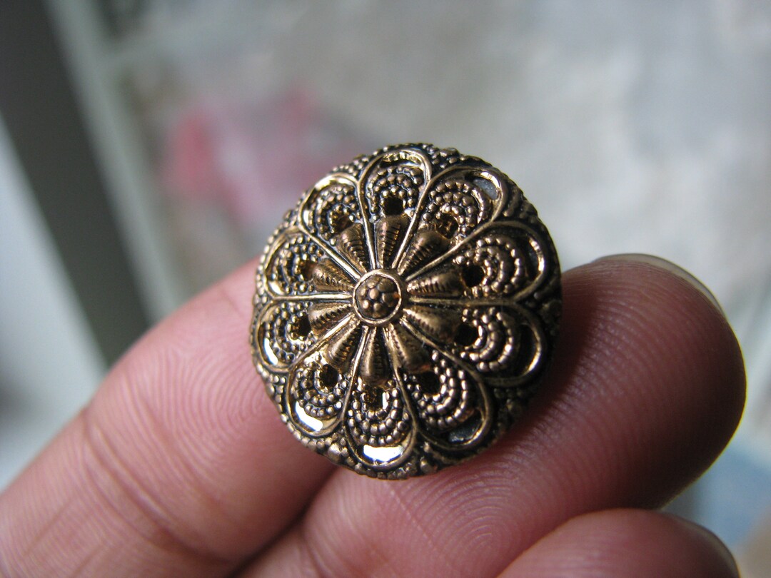Antique Twinkle Button, Antique Picture Button, Antique Mirrored Button ...