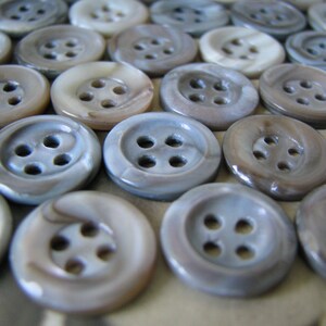 Small Antique Carved Shell Buttons, Antique Mother of Pearl Buttons ...