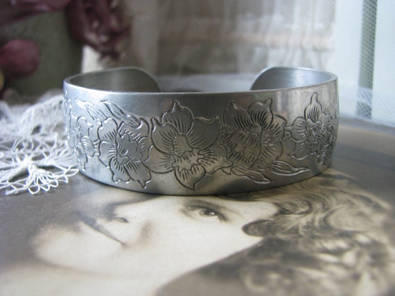 Vintage Pewter Bracelet, Kirk Stieff Pewter Cuff, Vin… - Gem