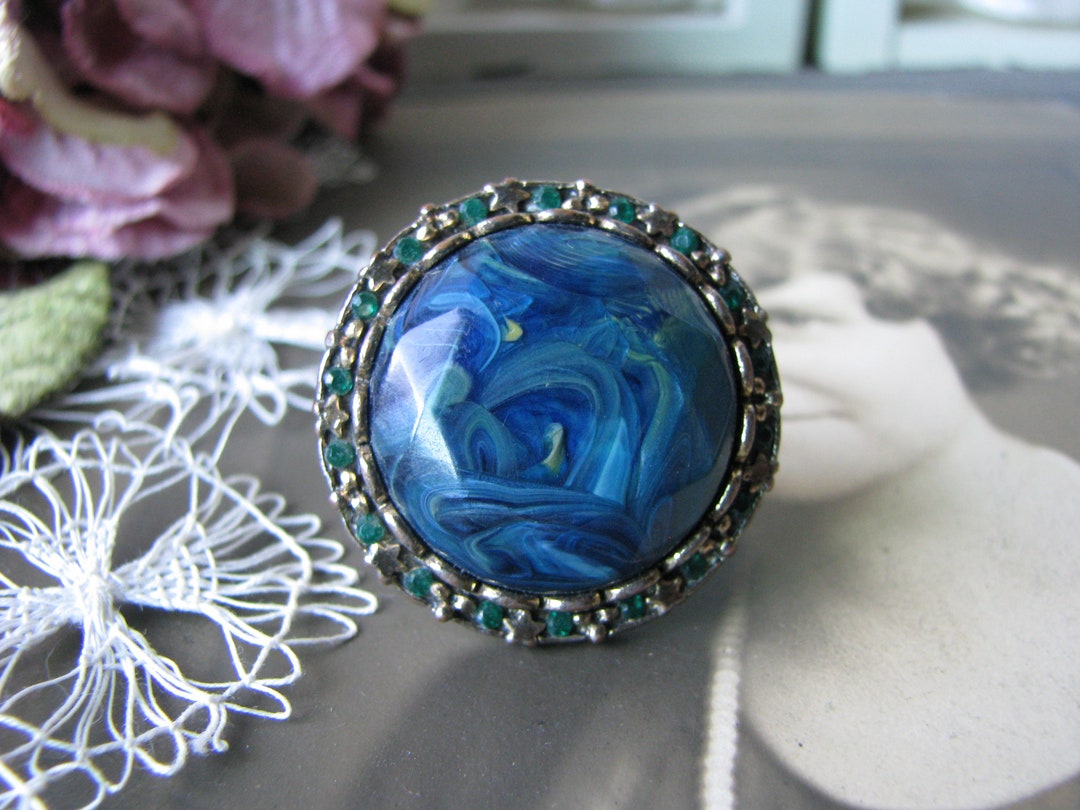 Vintage Copper Ring, Vintage Rhinestone Ring, Vintage Lucite Ring ...