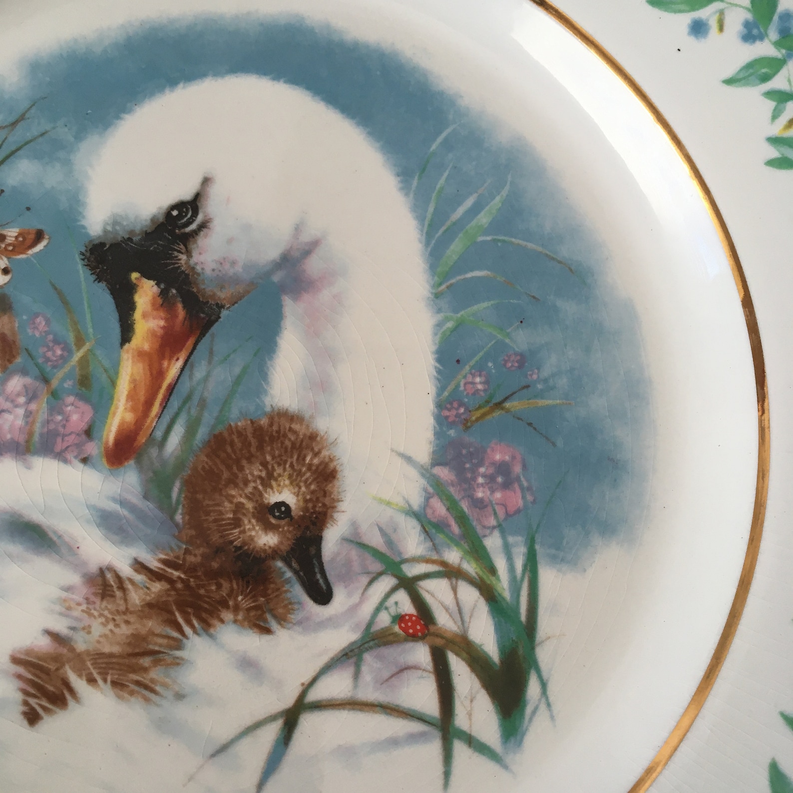Avon Swan Plate, Gentle Moments, 1975 - Etsy