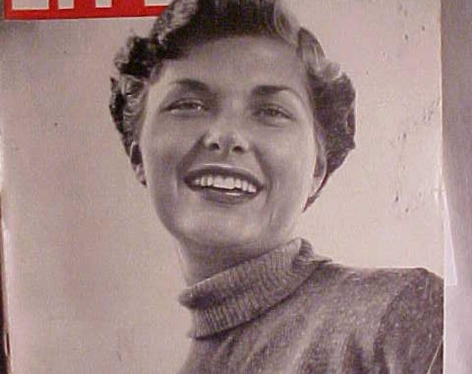 November 27, 1950 LIFE Magazine With U.C.L.A. Queen Allyn Smith on the ...