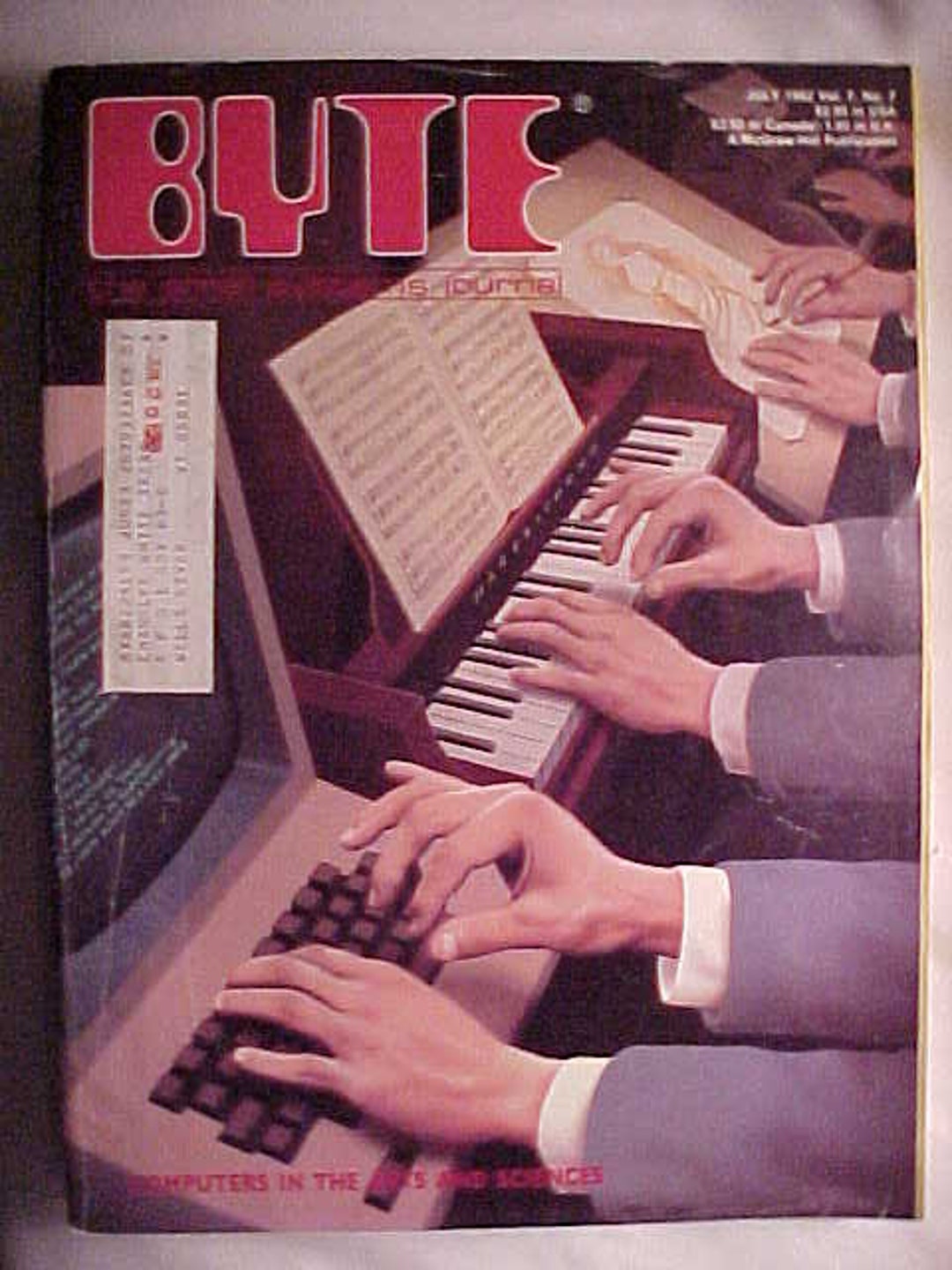 July 1982 Volume 7 Number 7 BYTE the Small Systems Journal Magazine ...