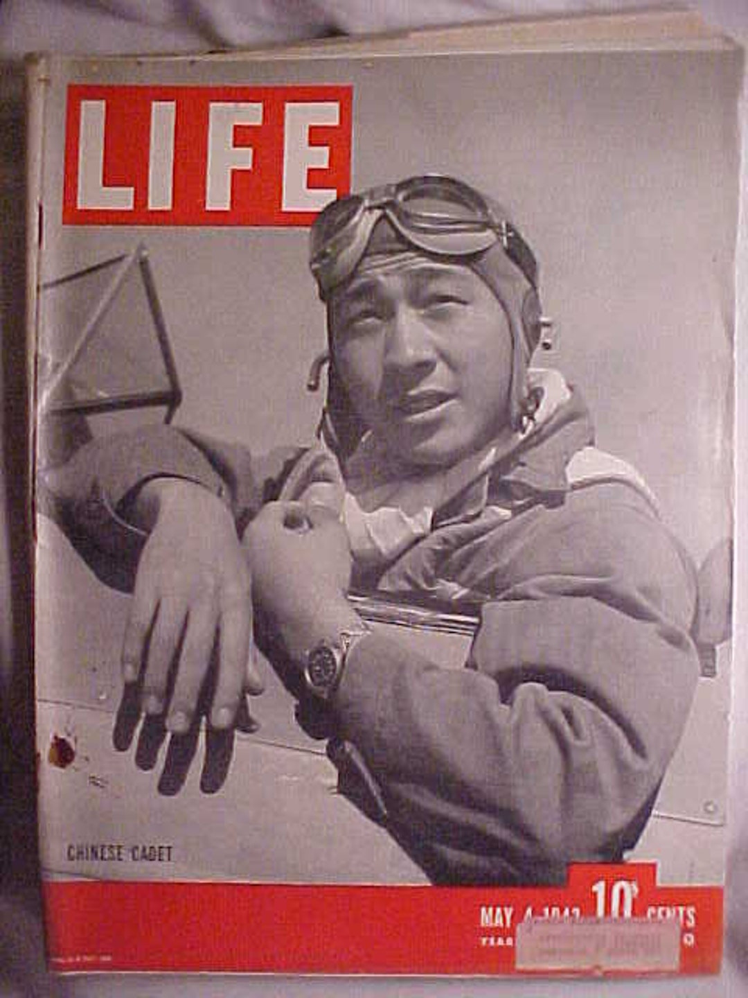 May 4, 1942 LIFE Magazine Chao Min Cheng of Canton China on the Cover ...
