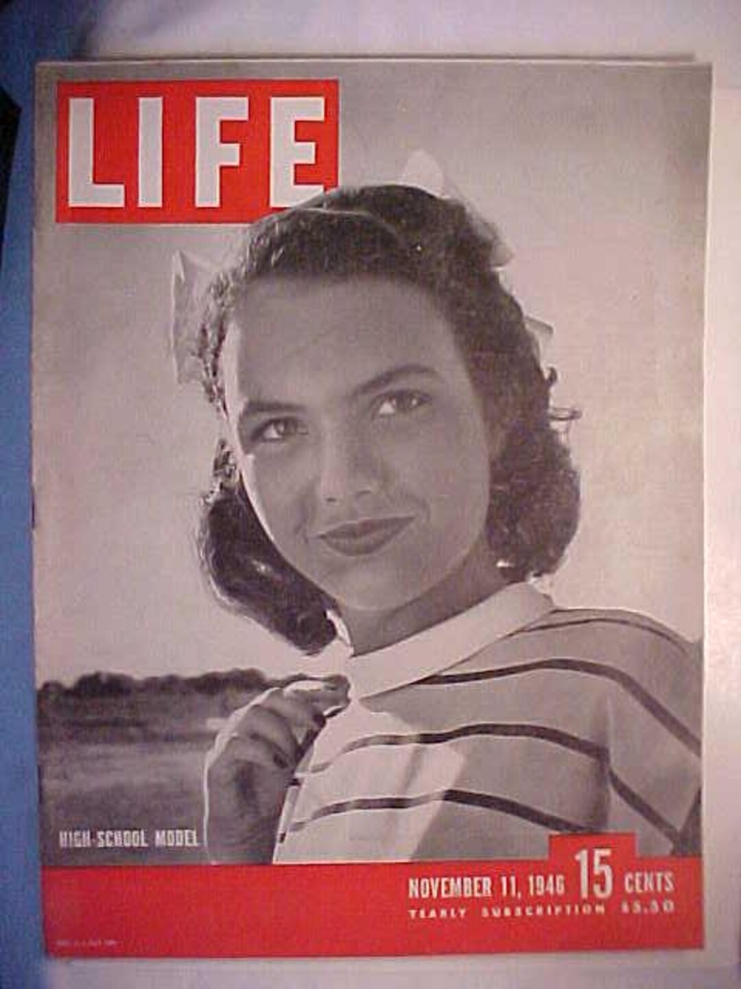 November 11, 1946 LIFE Magazine With Shirley Arnow of Pheonix, Arizona ...