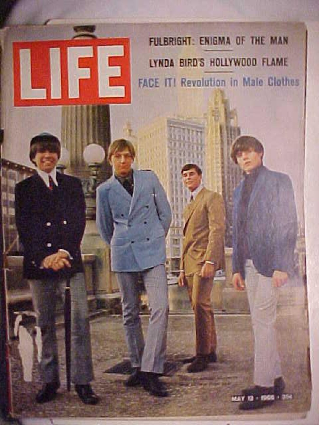 May 13, 1966 LIFE Magazine With Chicago Students Fashion on the Cover ...