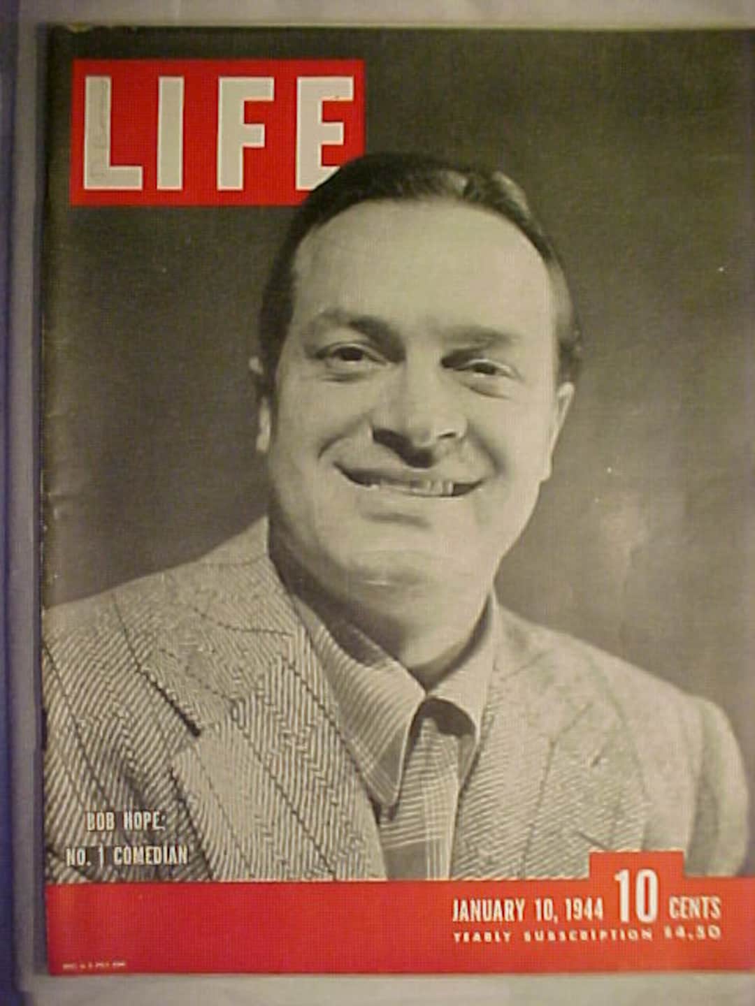 January 10, 1944 LIFE Magazine With Bob Hope No. 1 Comedian on the ...