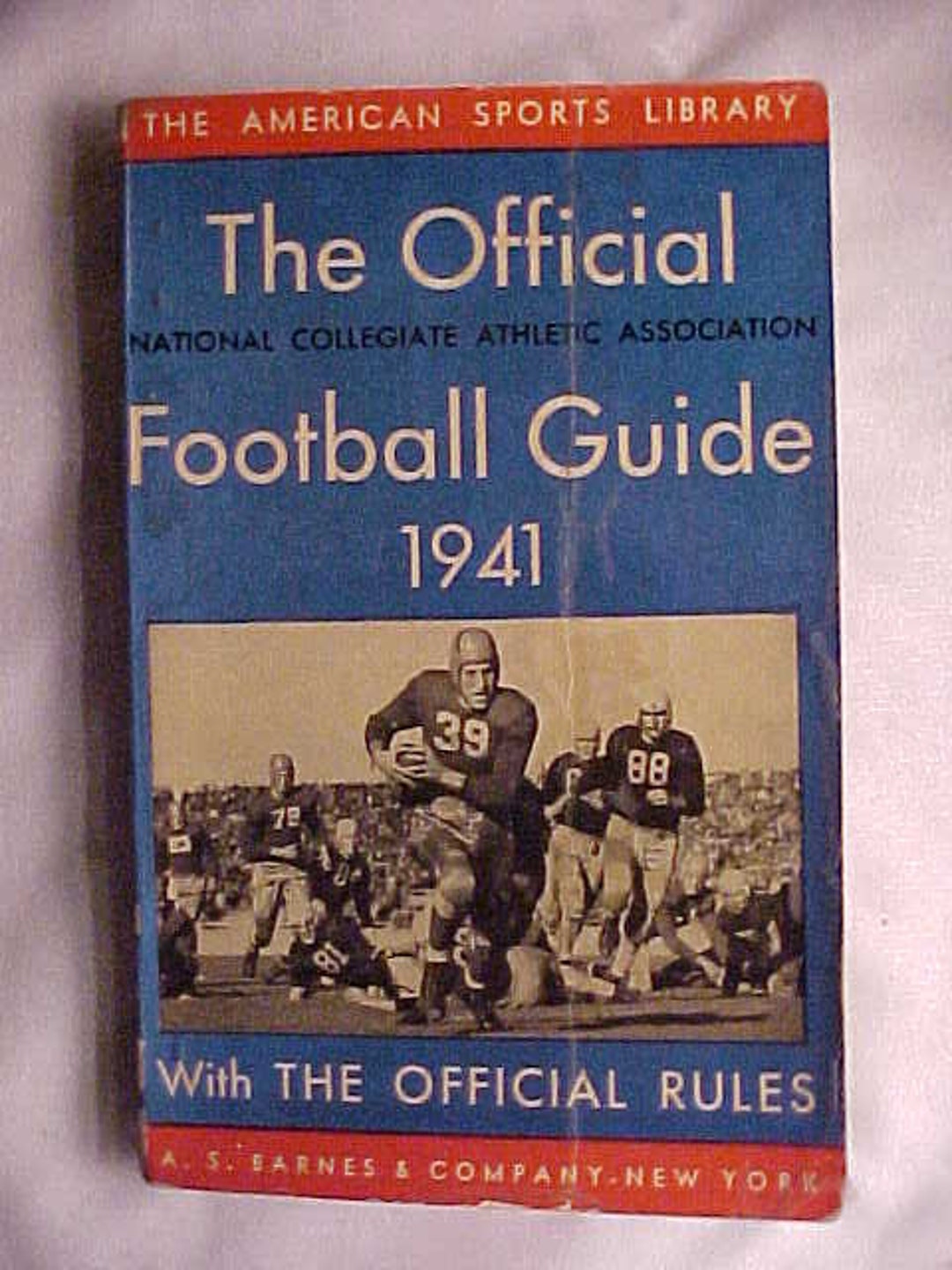 1941 the Official Foottball Guide With the Official Rules Published by ...