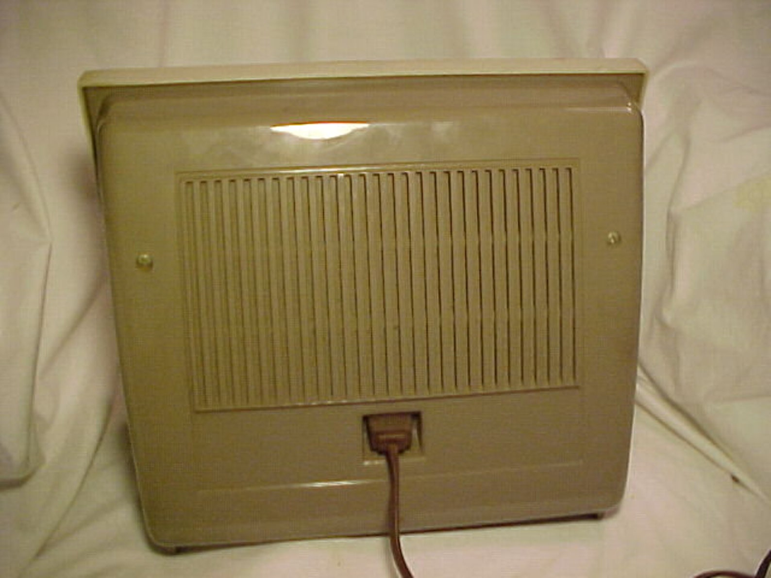 C1960s Zenith Filter Tenna Model F615L Tube Radio, Works Good, Mid ...