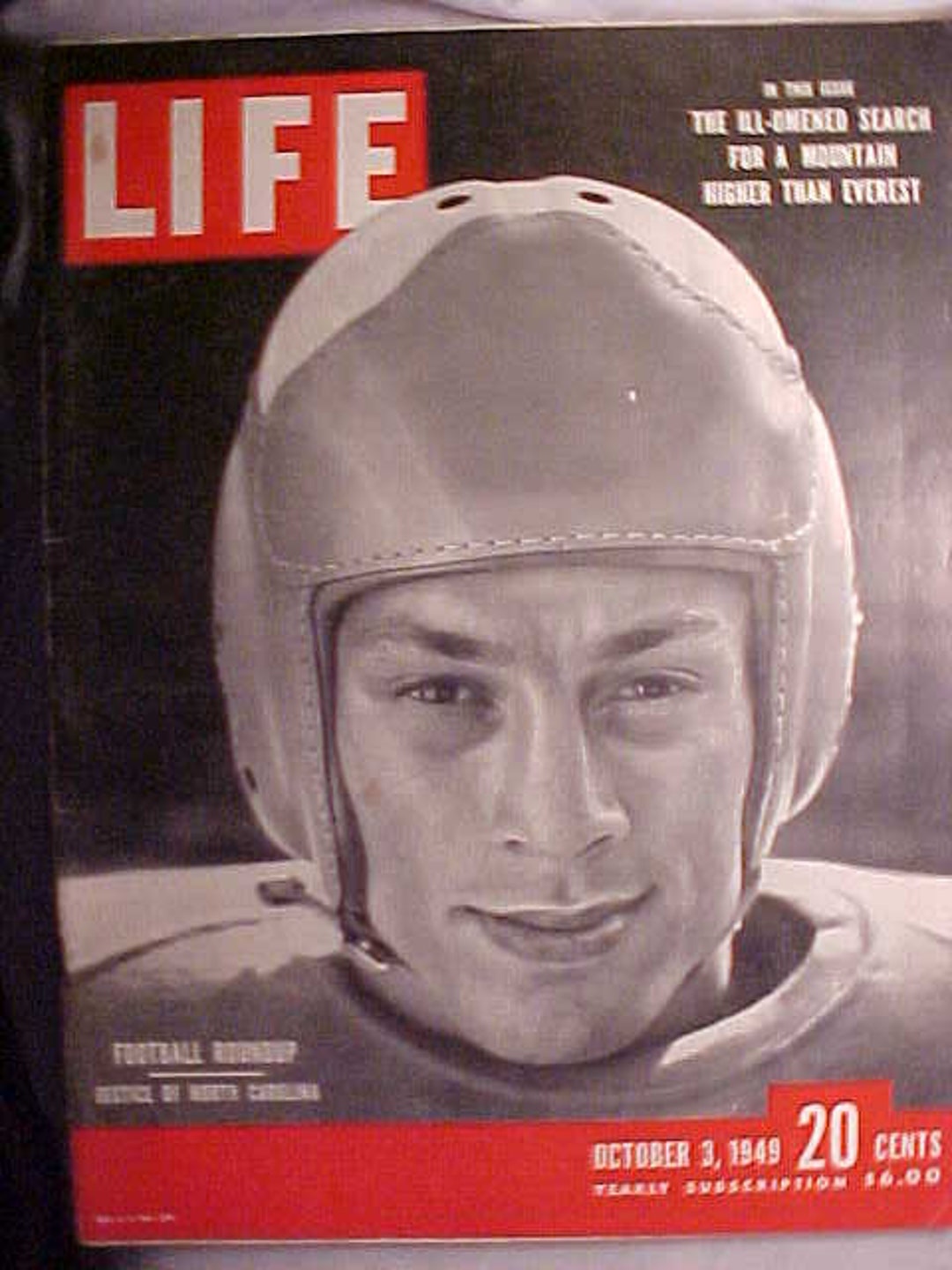 October 3, 1949 LIFE Magazine With Rudolph Valentino Football on the ...