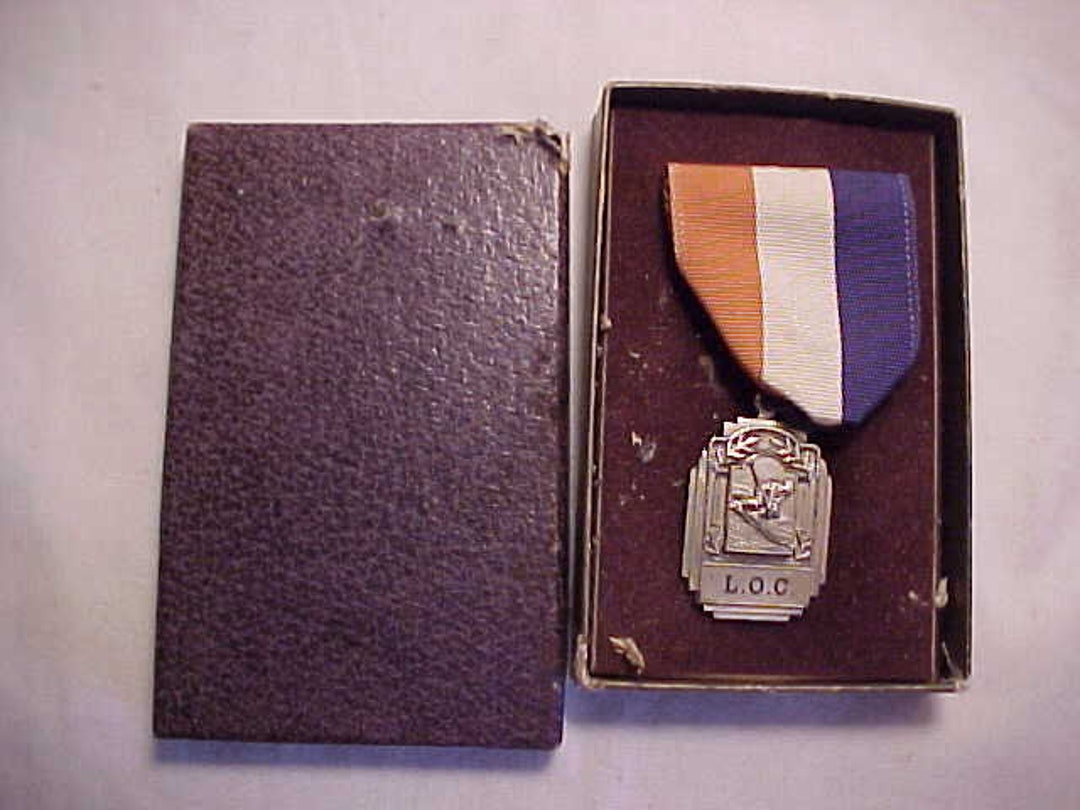 Vintage C1950s L. O. C. Lebanon Outing Club Ski Competition Class B 1st ...