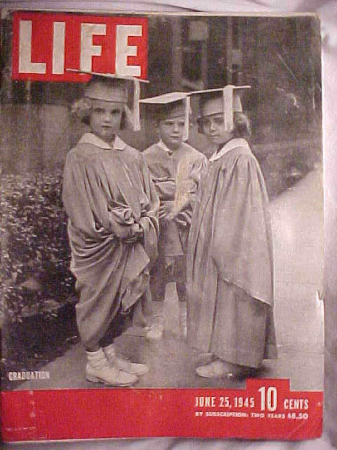 June 25, 1945 LIFE Magazine With Mary Anne Lienweaver, Dennis Herbert ...