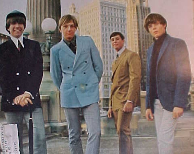 May 13, 1966 LIFE Magazine With Chicago Students Fashion on the Cover ...