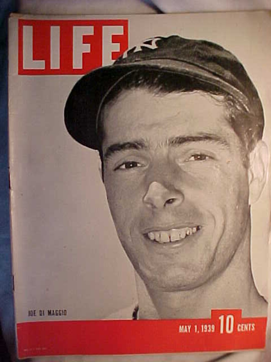 May 1, 1939 LIFE Magazine With Joe Di Maggio Baseball Player on the ...