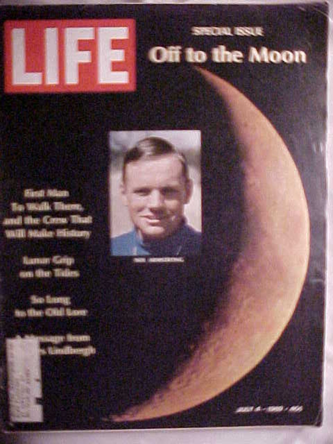 July 4, 1969 LIFE Magazine With Niel Armstrong off to the Moon on the ...