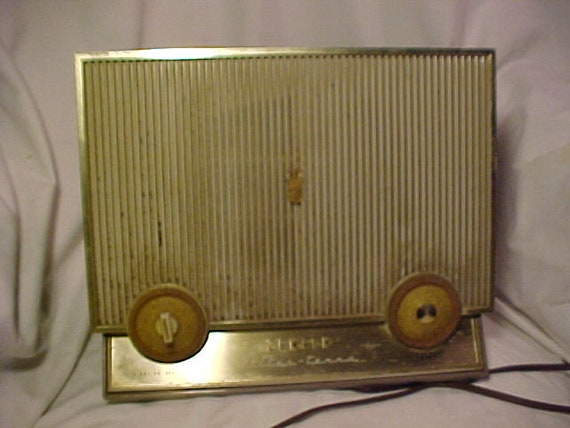 C1960s Zenith Filter Tenna Model F615L Tube Radio Works Good - Etsy
