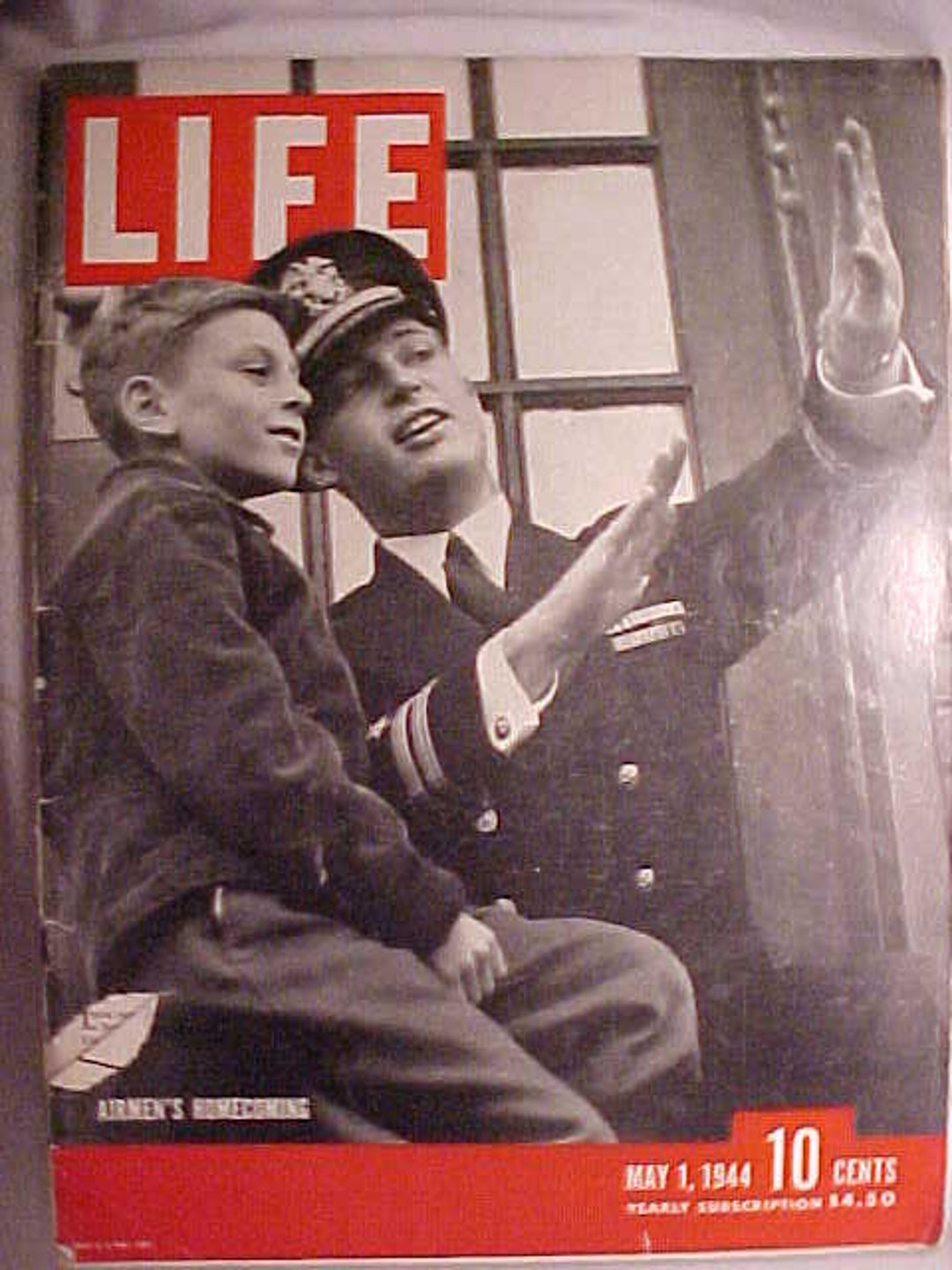 May 1, 1944 LIFE Magazine With WWII Lieutentant Harold Vita Navy ...