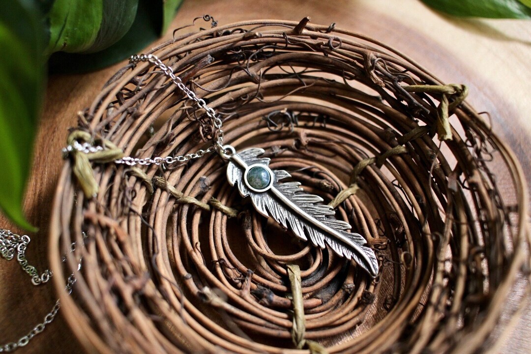 Moss Agate Feather Necklace, Boho Nature Jewelry, Bird Gift for Her - Etsy