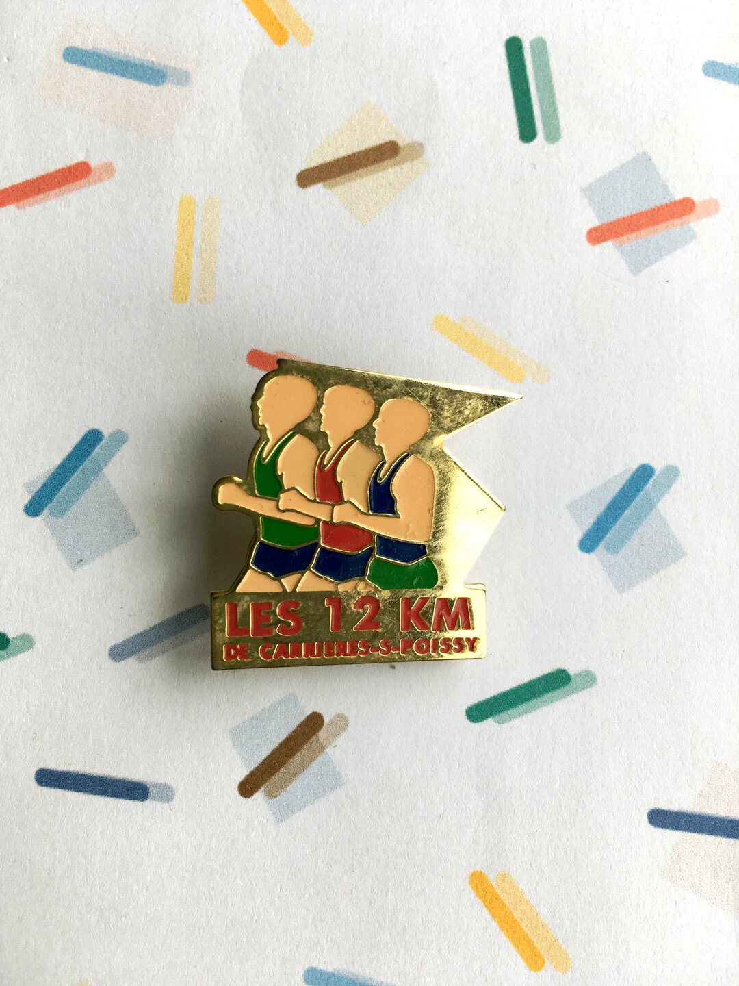 Vintage Enamel Pin Les 12 KM Run Marathon Jog Runner Pin French France ...