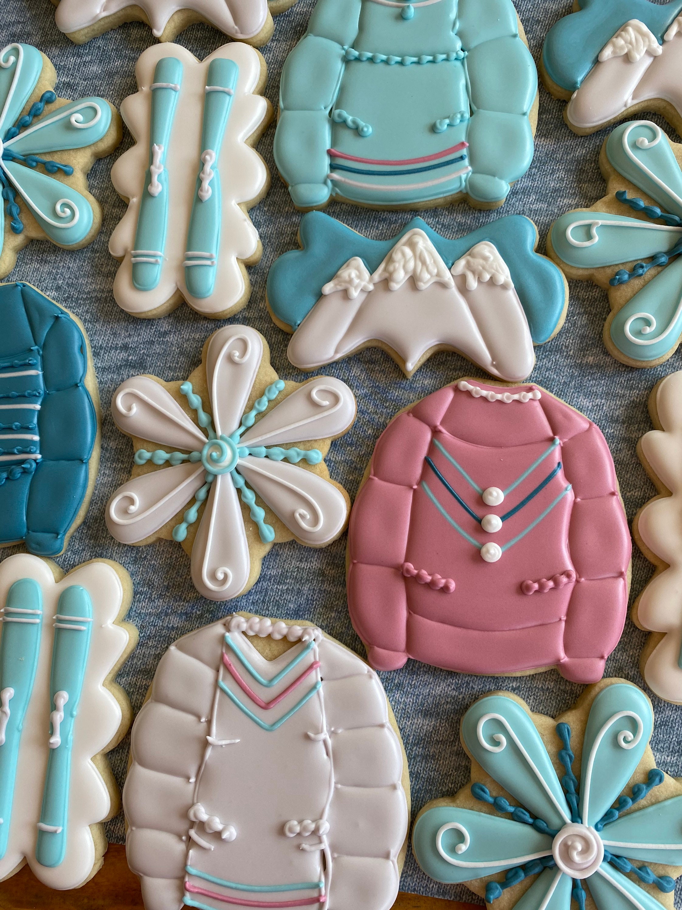 Ski Bunny/ Skiing Decorated Sugar Cookies-1 Dozen - Etsy