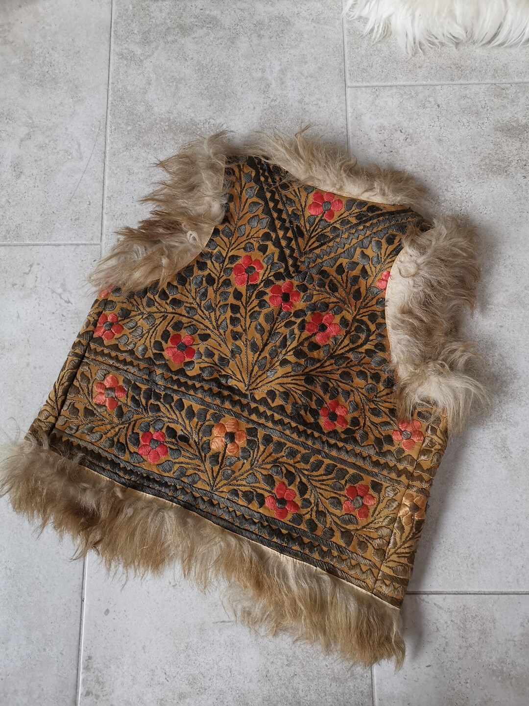70's Afghan Lamb Fur Trim /floral Silk Hand Embroidered Genuine Goat ...
