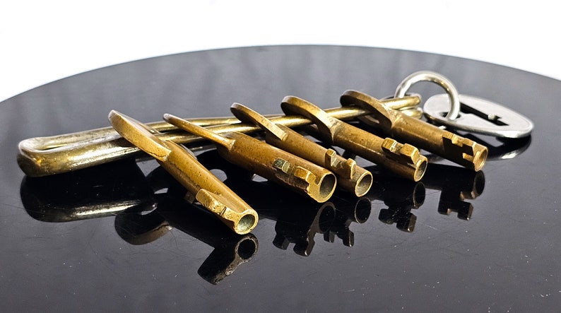 Brass Keys Lot - Early 20th Century - Use in Old Machines and Locks ...