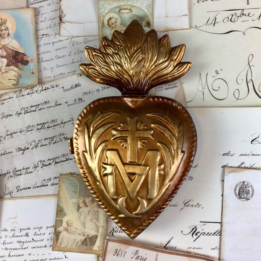 Sacred Heart Large Embossed Prayer Box or Rosary Box in Gold Antique ...