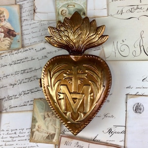 Sacred Heart Large Embossed Prayer Box or Rosary Box in Gold Antique ...