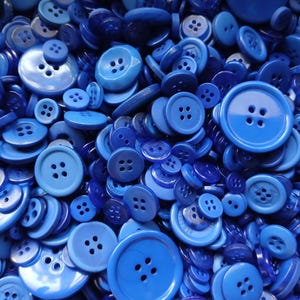 100 Blue Mix of Sewing Button 3.99 Shipping - Etsy