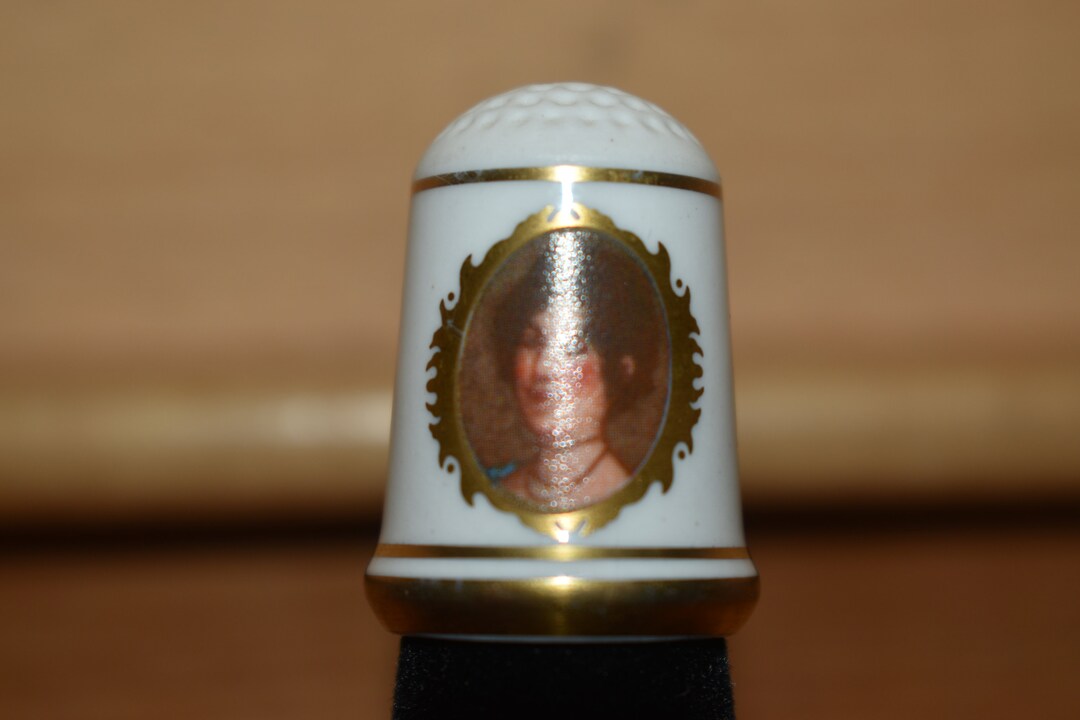 Vintage 1978 Franklin Mint First Ladies Thimble: Dolly Madison Portrait ...
