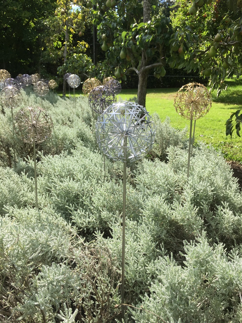Silver Allium Stem – Stainless Steel Flower Sculpture, Garden Art ...