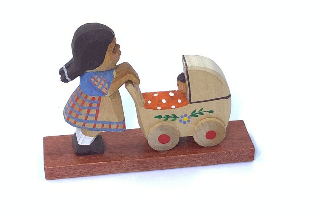 Vintage Emil Helbig Germany Erzgebirge Miniature Carved Wood Figurine ...